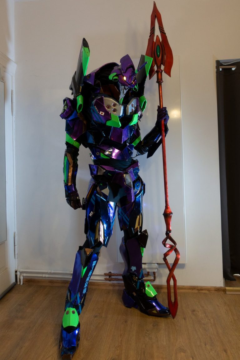 This Evangelion Unit-01 Cosplay is Seriously Next Level
