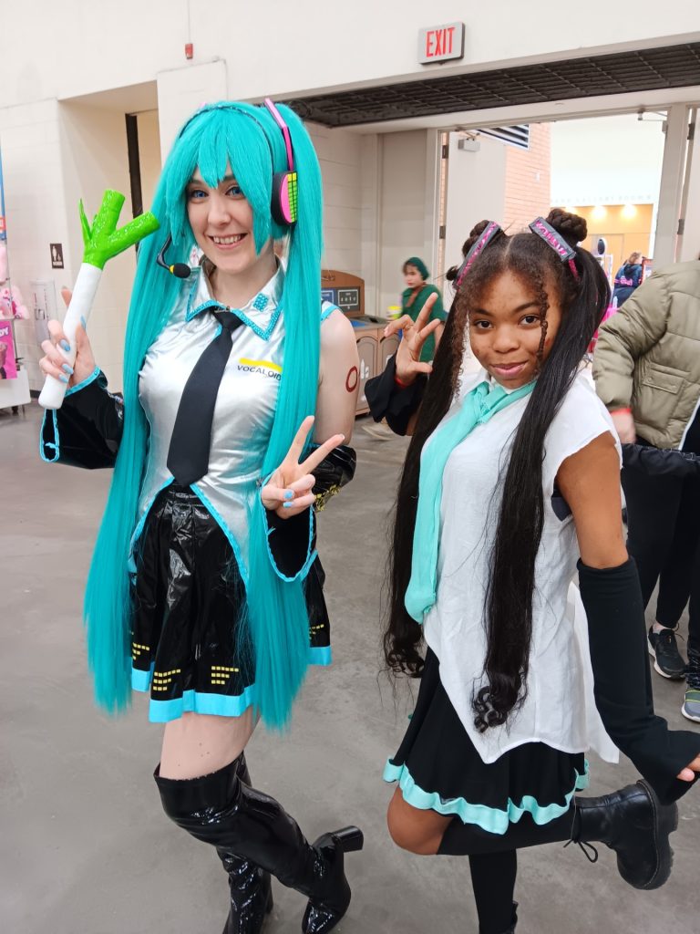 Otaku Show Off Their Finest Cosplay at Grand Rapids Comic Con